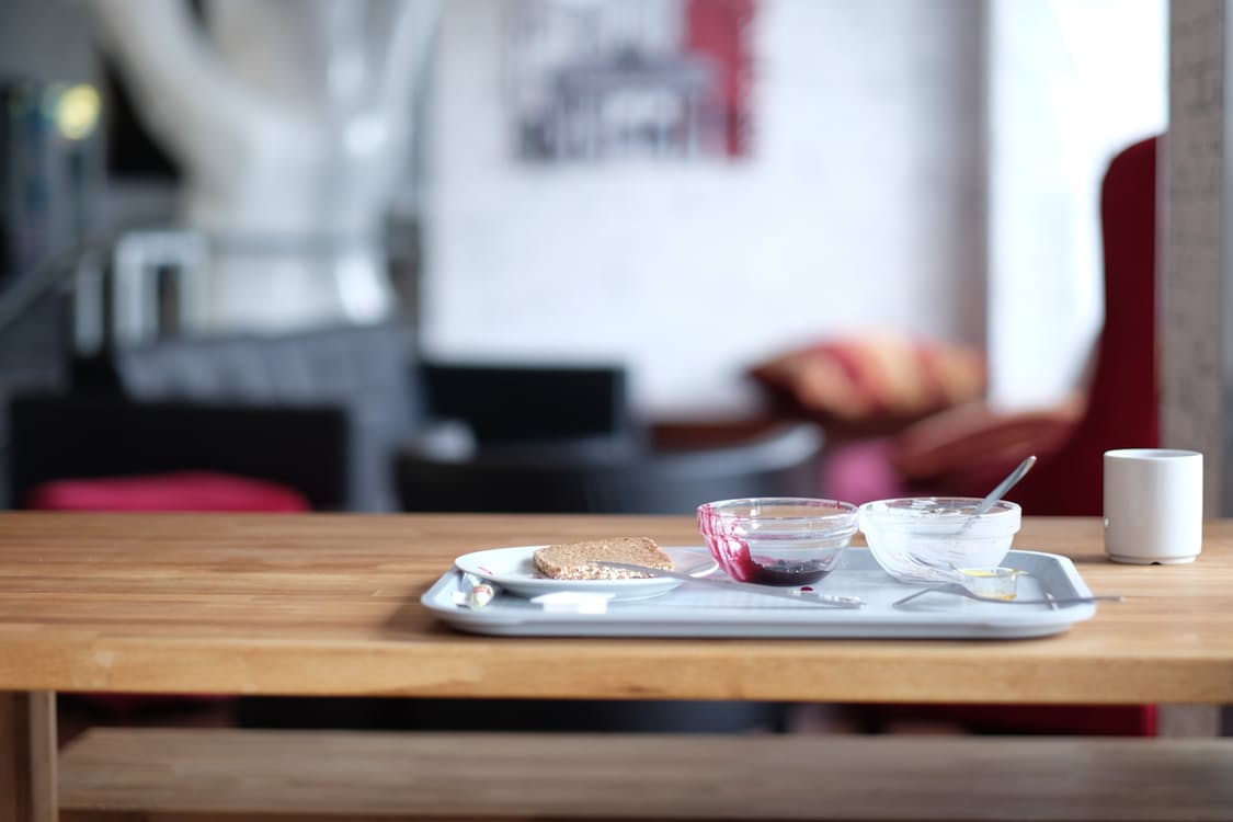 Eight Million Brits Struggle To Put Food On The Table – Entertain the kids