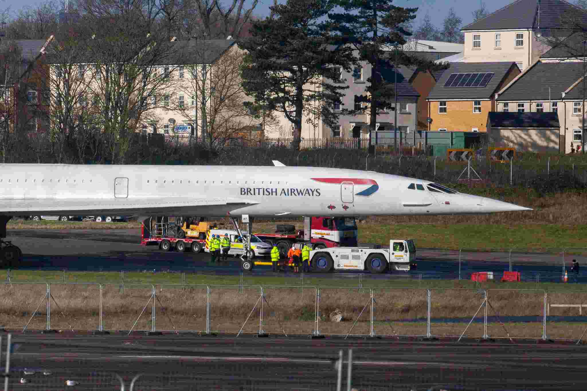 The Last Concorde Made Its Final Journey – Entertain the kids